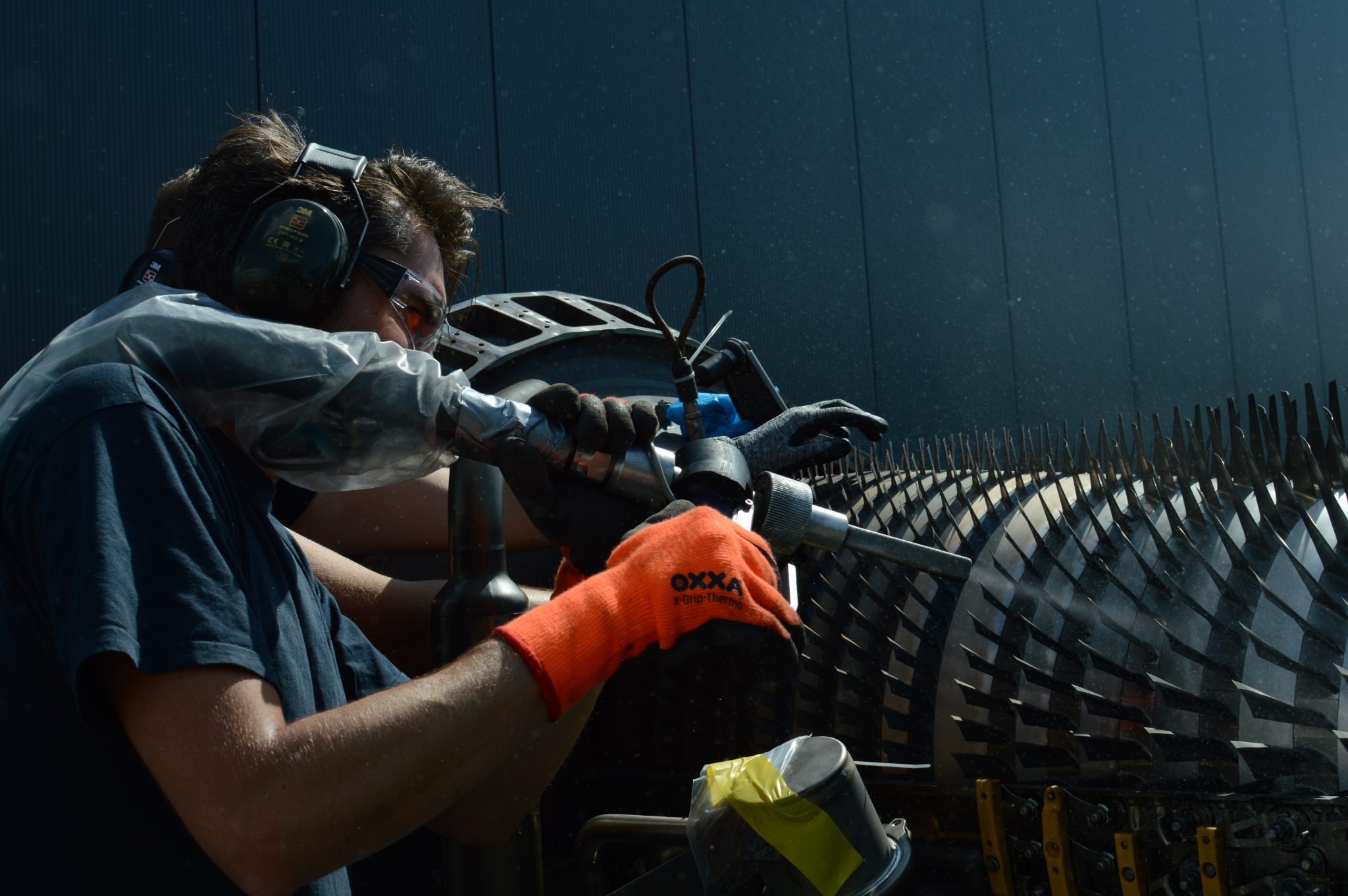 Gas Turbine Engine Repair Shop – LM2500 and LM6000