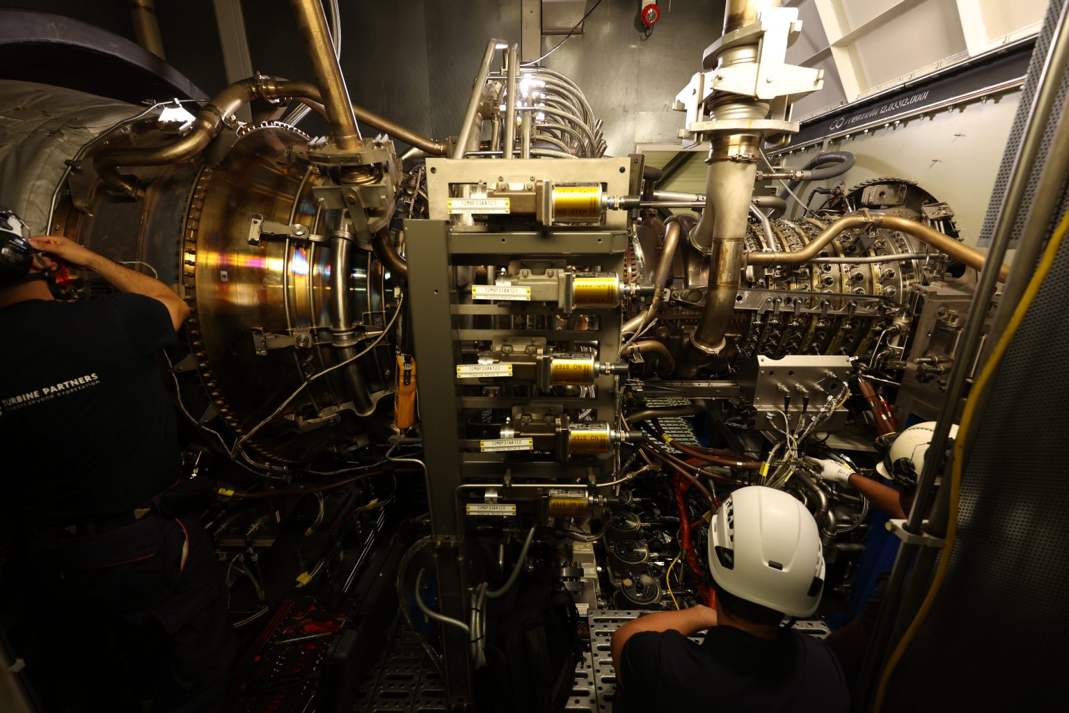 Lease engine LM6000 - VBR Turbine Partners